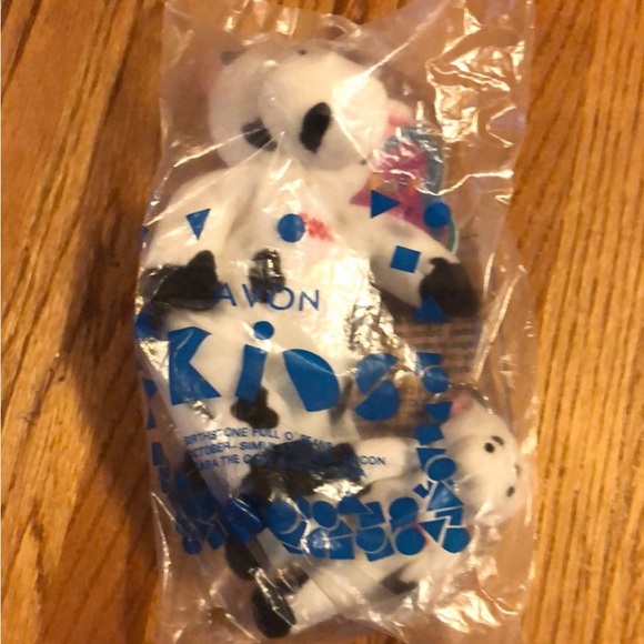 Avon | Toys | Avon Kids Cow 200 Keychain With Black And White Design ...